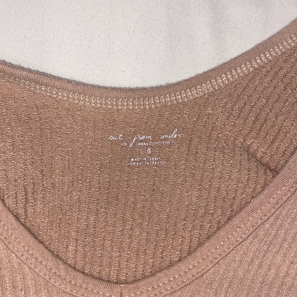 American Eagle Outfitters | Tops | Pale Pink Lowcut Cropped Ribbed Tank ...